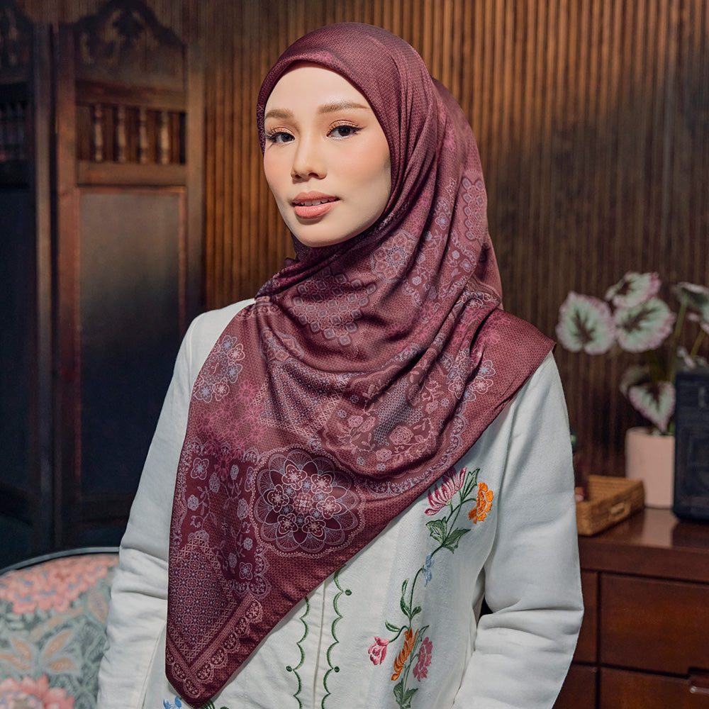 Tamu - Burgundy (SQ) – TudungPeople Singapore (TudungPeople Int. Pte. Ltd)